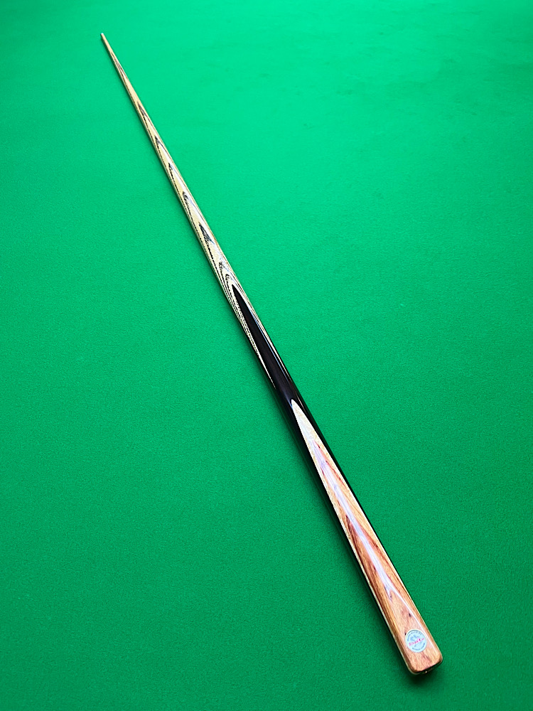Robin Cook Handmade Albion cue – Cueist147
