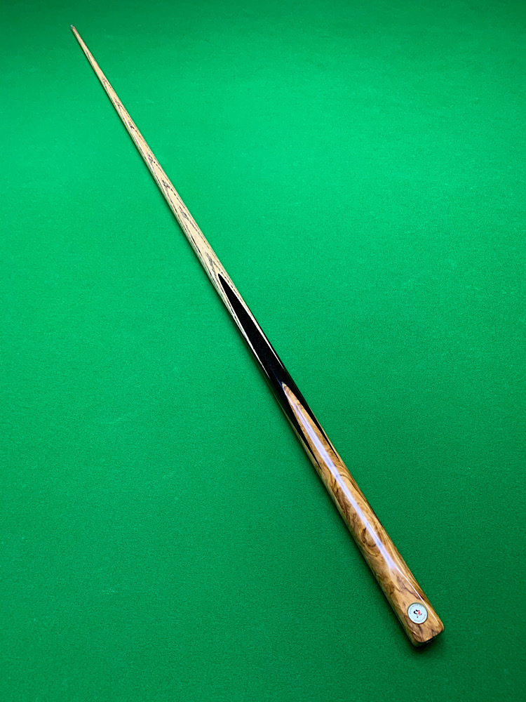 Robin Cook Handmade cue with badged 6” minibutt – Cueist147